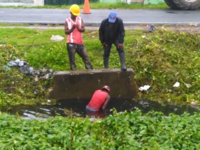 Flooding averted in section of Queenstown after culverts cleared ...