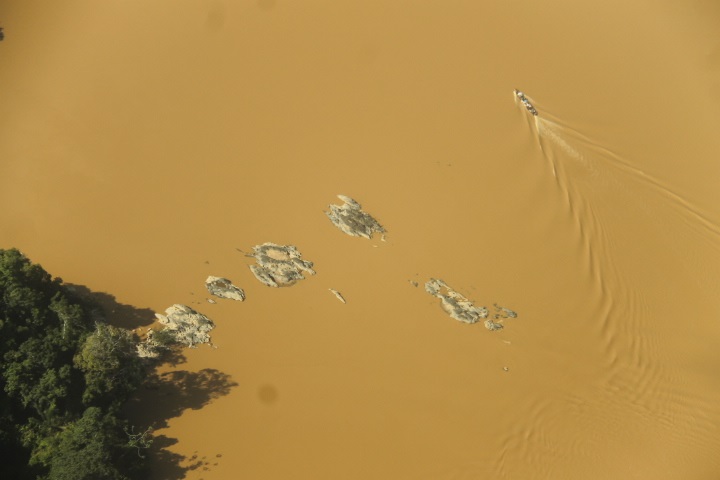 Mazaruni, Cuyuni rivers heavily polluted; govt deploys team to take ...