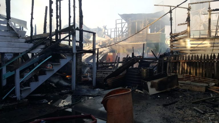Fire destroys several houses in Georgetown – Demerara Waves Online News ...